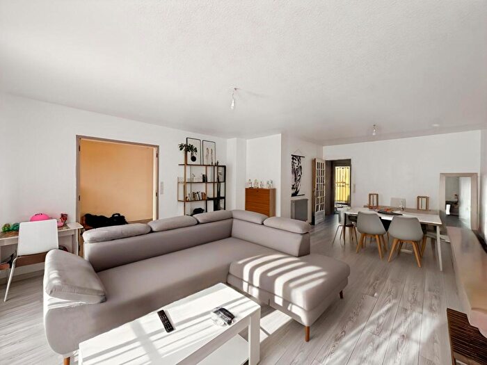 Maison à vendre - Charleville-Mézières, Villette - 6 pièces - 4 chambres