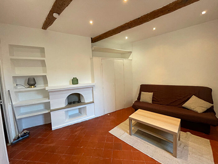 Appartement à louer - Aix-en-Provence, Centre-ville - 1 pièce