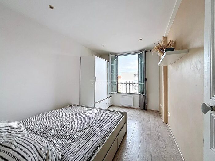 Maisons à vendre et appartements à louer - 1