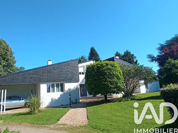 Maison 12 pièces à vendre à Levet