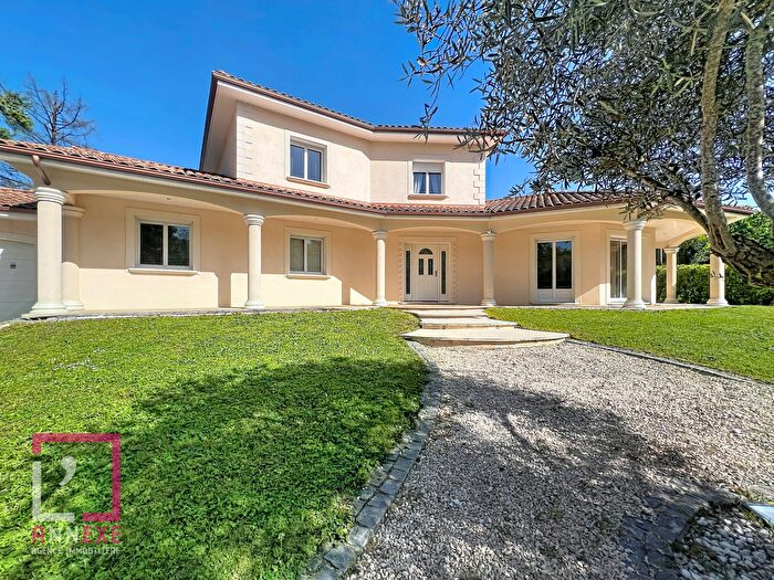 Maison 6 pièces à Rochetaillée-sur-Saône, à vendre
