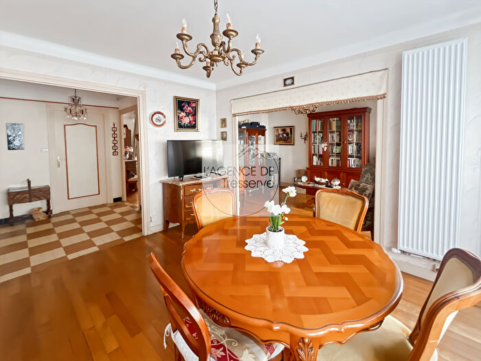 Appartement 3 pièces à Aix-les-Bains, Centre-ville, à vendre