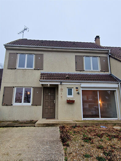 Maison à vendre - Saint-Rémy-sur-Avre - 5 pièces - 4 chambres