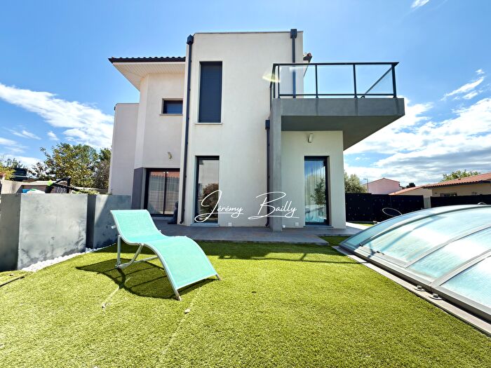 Maison à vendre - Saint-Estève - 4 pièces - 3 chambres