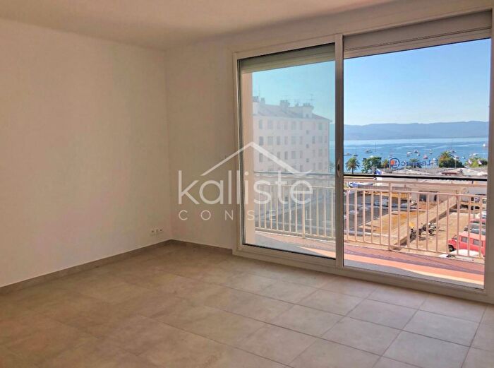 Appartement à louer - Ajaccio, Les Salines, Candia - 3 pièces - 2 chambres