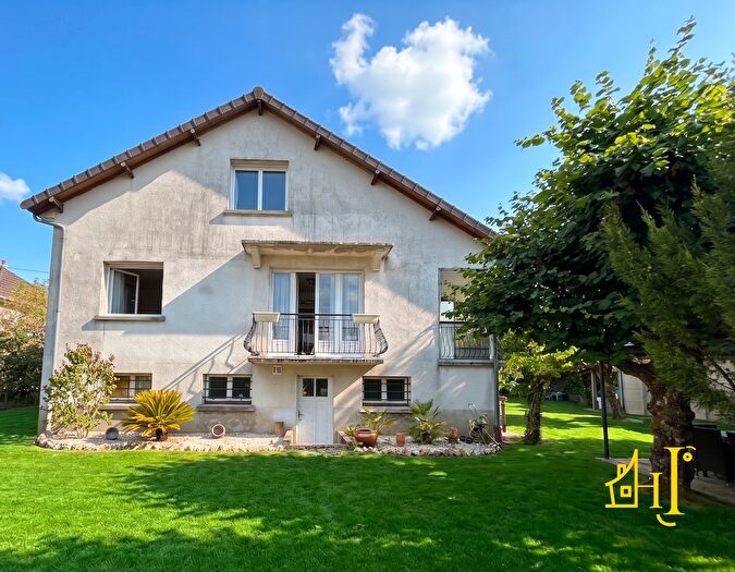 Maison 8 pièces à vendre - Ousson-sur-Loire