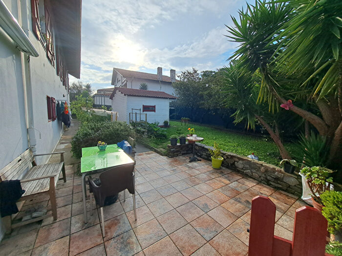 Appartement à vendre - Hendaye, Gare, Joncaux - 4 pièces - 2 chambres