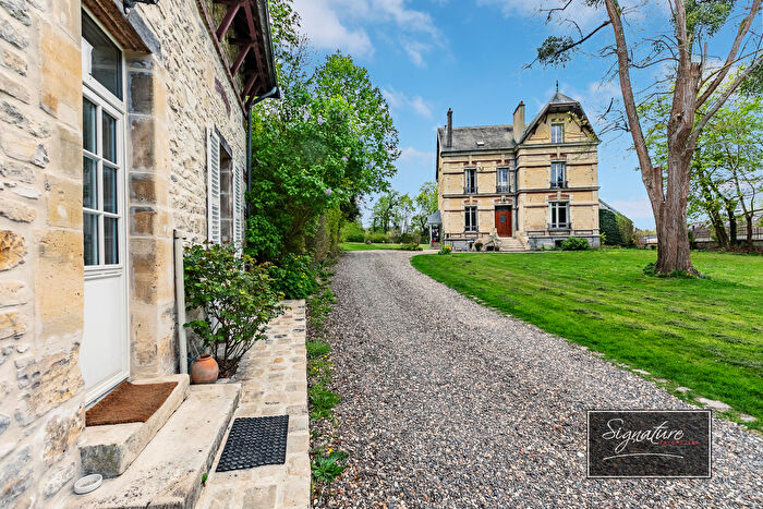 Maison à vendre - Chantilly - 16 pièces - 12 chambres