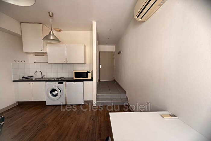 Appartement 1 pièce à louer à Toulon
