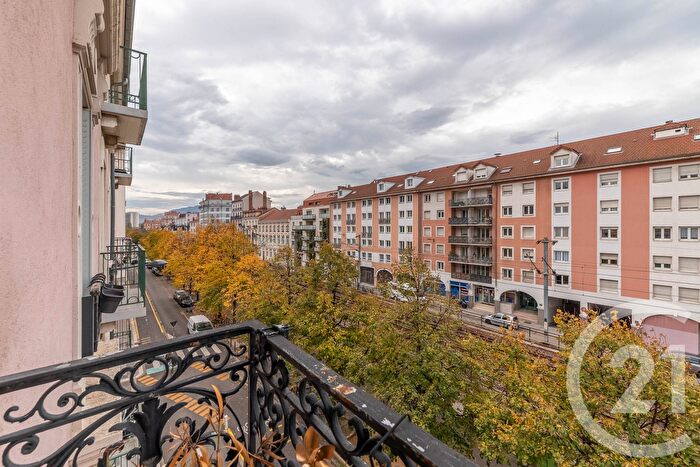 Appartement 3 pièces à Grenoble, Gare, à vendre