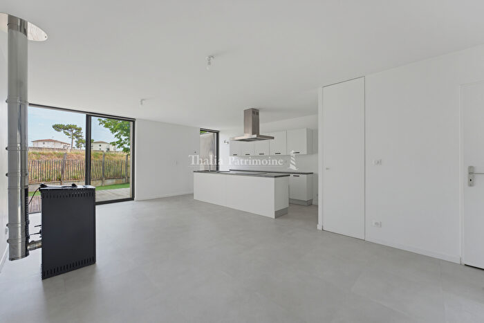 Maison 5 pièces à Pessac, Verthamon, Haut Biron, à vendre