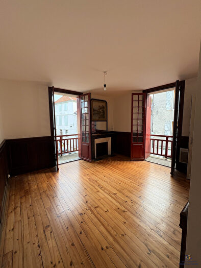 Salies-de-Béarn : Appartement 3 pièces à louer