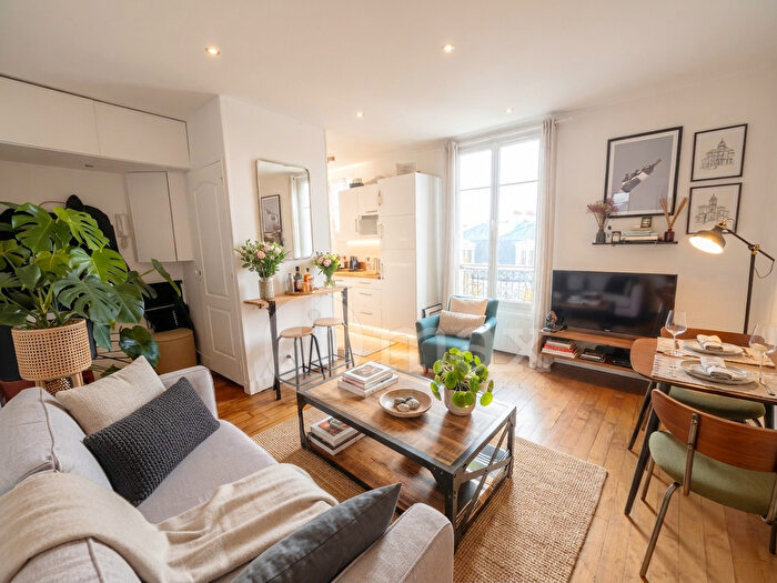 Asnières-sur-Seine, Bécon, Bourguignons : Appartement 2 pièces à vendre