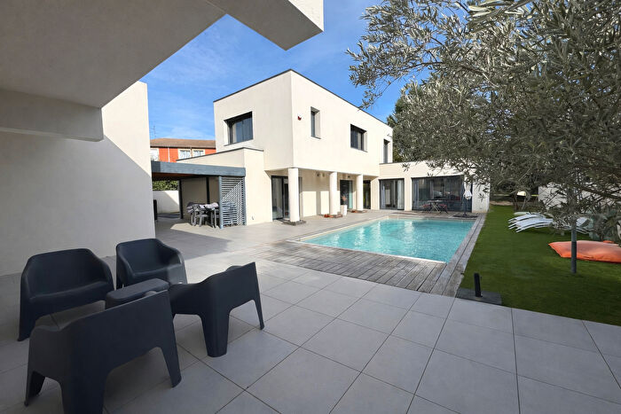 Maison à vendre - Toulouse, La Cépière, Arènes - 10 pièces - 6 chambres