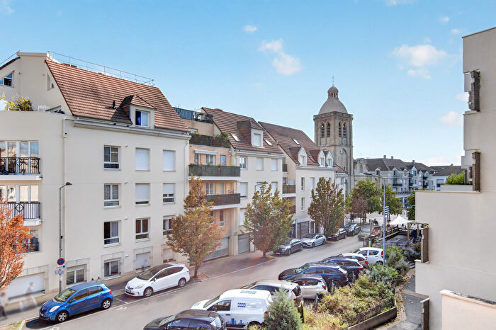 Houilles, Centre-ville - Appartement 4 pièces à vendre