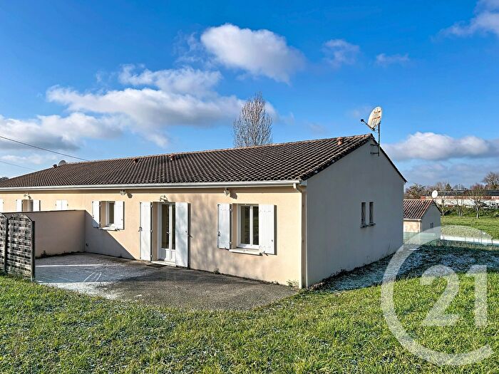Ruelle-sur-Touvre : Maison 3 pièces à louer