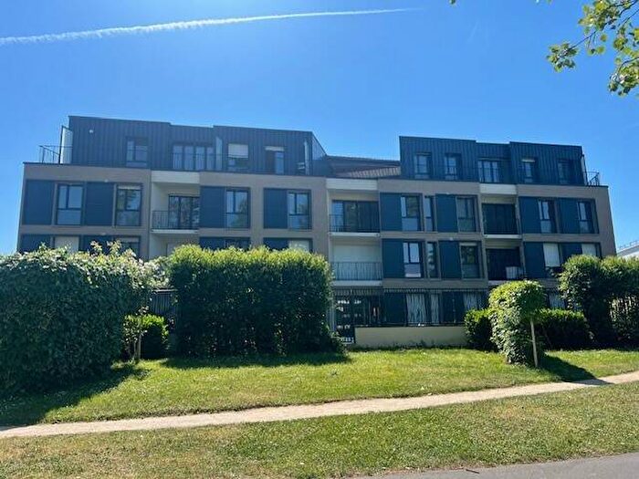 Appartement à louer - Calmanovic, Les Pavillons-sous-Bois - 2 pièces - 1 chambre