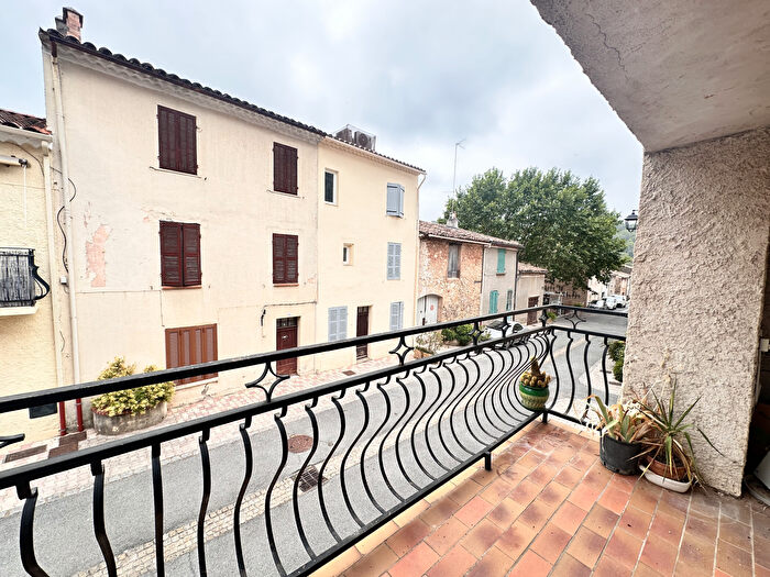 Vins-sur-Caramy - Maison 4 pièces à vendre