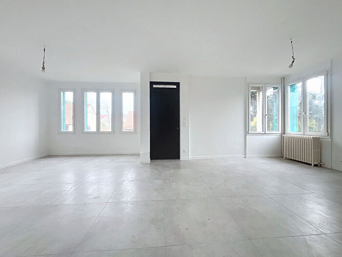 Maison 7 pièces à Viry-Châtillon, Port, Aviation, à louer