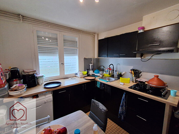 Maison à vendre - Moissac - 5 pièces - 3 chambres