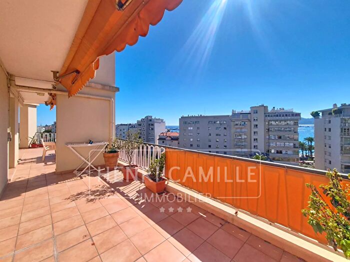 Appartement à vendre - Cannes, Pointe Croisette - 3 pièces - 2 chambres