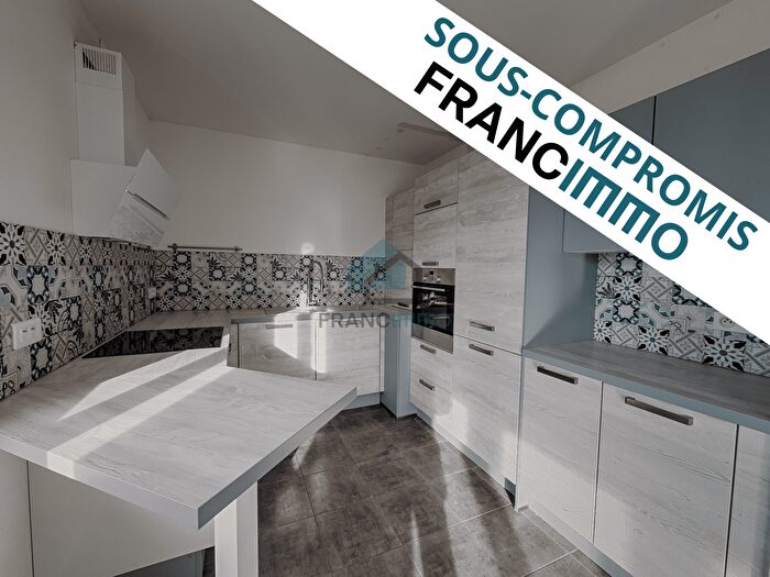 Appartement à vendre - Maîche - 3 pièces - 2 chambres