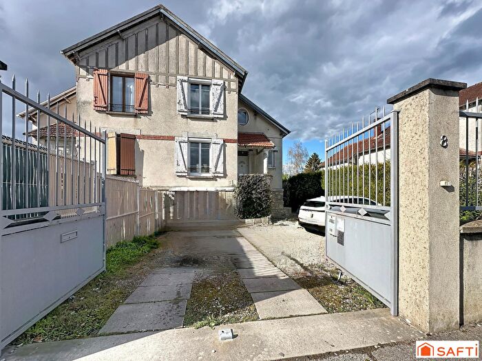 Maison 3 pièces à Sens, Saint-Paul, Moulin à Tan, à vendre