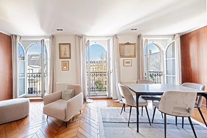 Appartement à vendre - Paris e , Saint-Thomas dAquin, Bac, Musée dOrsay - 3 pièces - 2 chambres