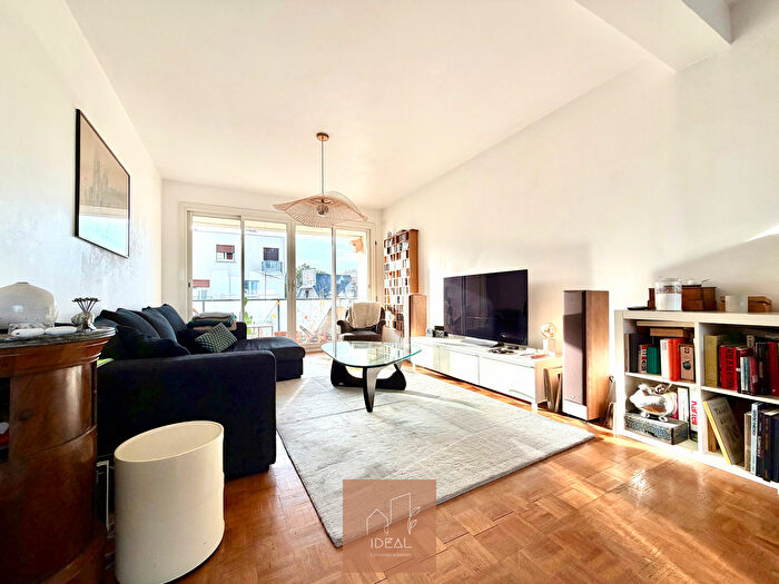 Appartement 4 pièces à vendre à Quartiers Centre, Rennes