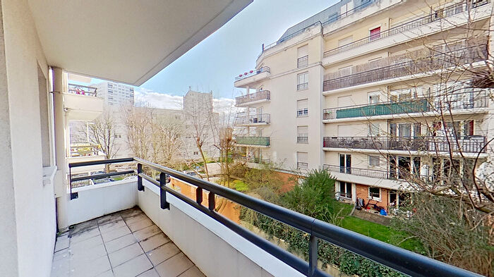 Appartement à louer - Alfortville, Mairie, Gare - 3 pièces - 2 chambres