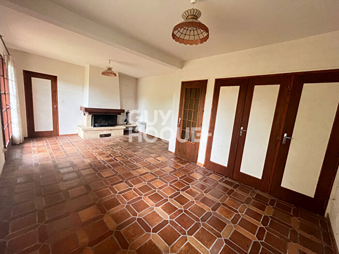 Maison à vendre - CoucyleChâteauauffrique - 4 pièces - 2 chambres