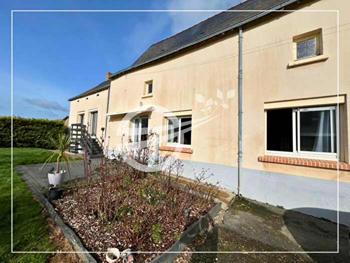 Maison à vendre - Issé - 5 pièces - 3 chambres