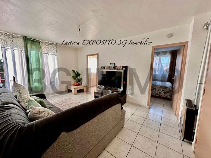 Bagnols-sur-Cèze, Bourgneuf - Appartement 3 pièces à vendre