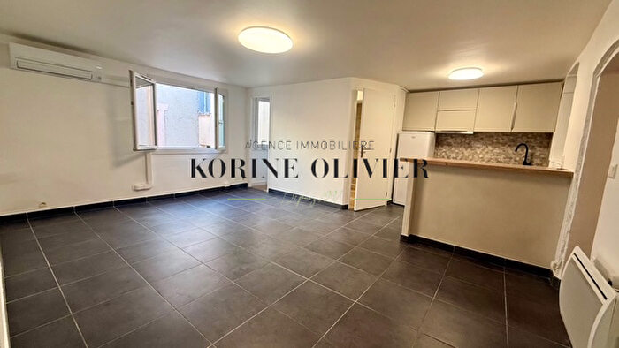 Appartement à vendre - Aix-en-Provence, Centre-ville - 2 pièces - 1 chambre