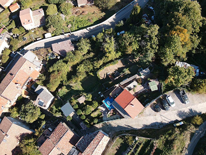 Maison à vendre - Carbuccia - 4 pièces - 3 chambres