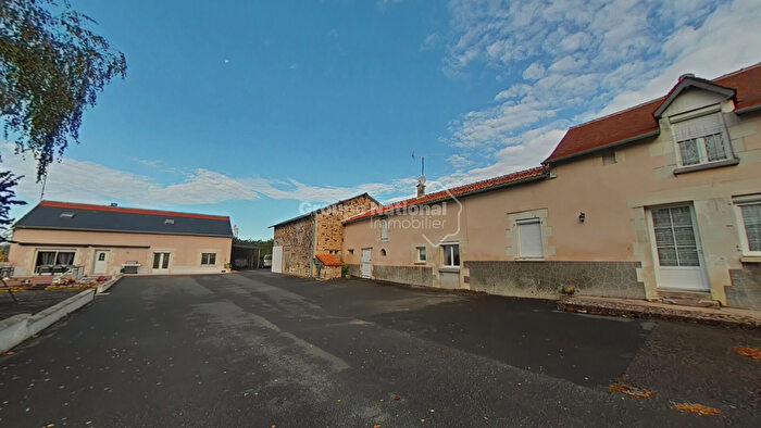 Maison 11 pièces à vendre - Marigny-Marmande