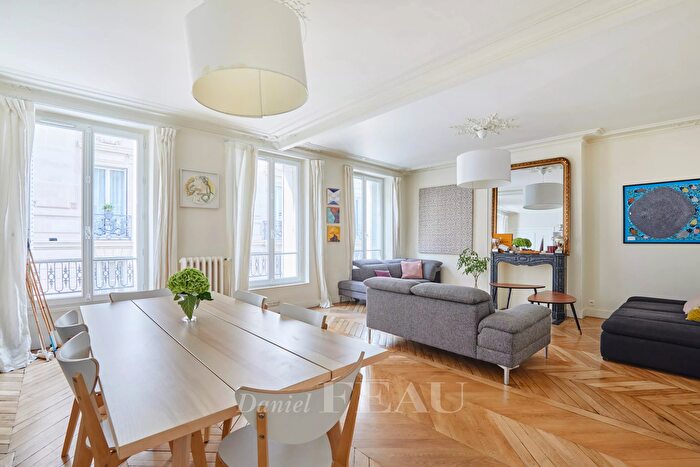 Appartement à vendre - Paris e , Muette-Nord, Trocadéro - 5 pièces - 3 chambres
