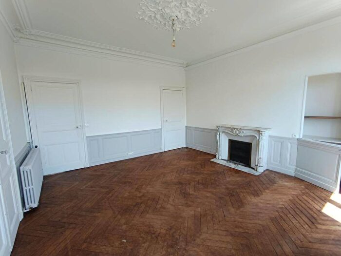 Appartement à louer - Saint-Clément, Nantes - 8 pièces - 4 chambres