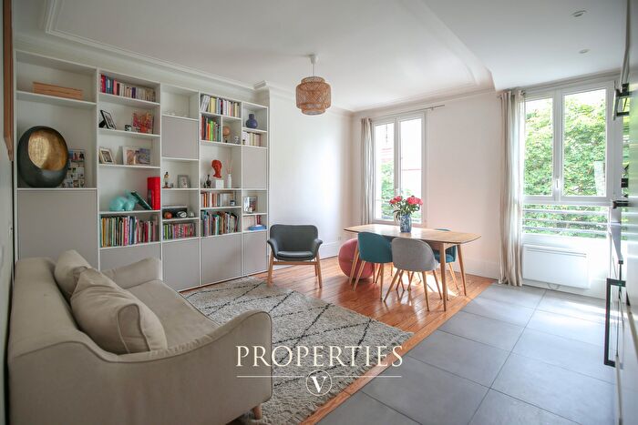 Appartement 3 pièces à Vincennes, Centre Sud, à vendre