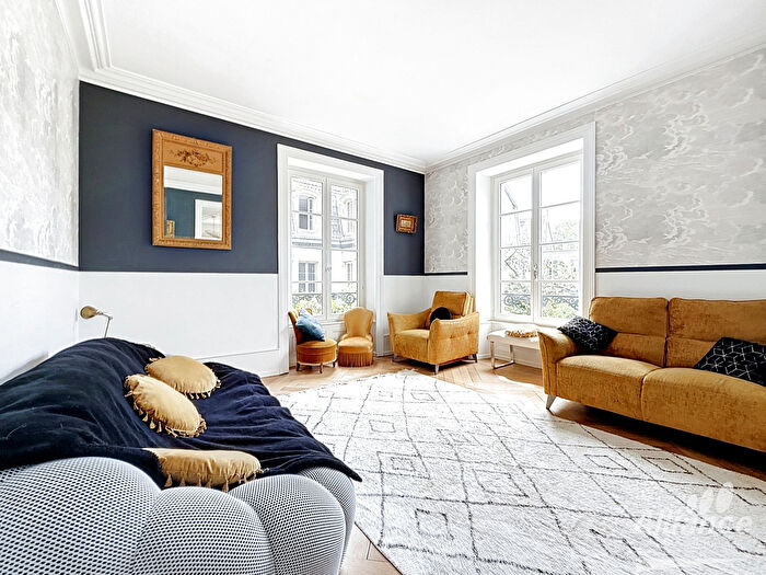 Montbéliard, Faubourg, Mont-Chevis, Chiffogne, Citadelle : Maison 11 pièces à vendre