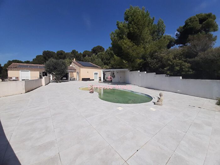 Maison à vendre - Rognac - 5 pièces - 4 chambres