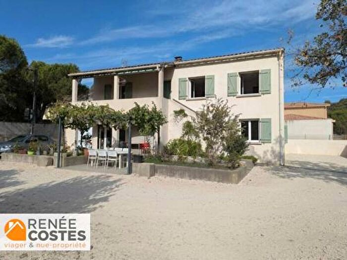 Saint-Jean-du-Pin : Maison 8 pièces à vendre