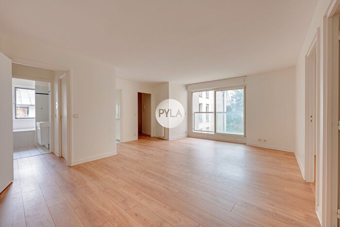 Appartement à vendre - Paris e , Montparnasse, Raspail - 3 pièces - 2 chambres