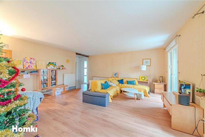 Appartement à vendre - Reyrieux - 4 pièces - 3 chambres