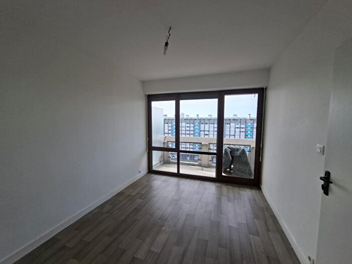 Quartiers Ouest, Bourg lEvesque - Appartement 2 pièces à louer