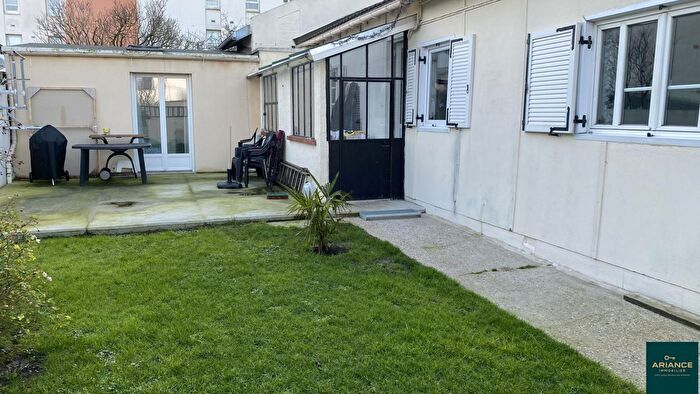 Maison à vendre - Le Havre, Tourneville, Haut-Graville, Mare au Clerc Acacias - 5 pièces - 2 chambres