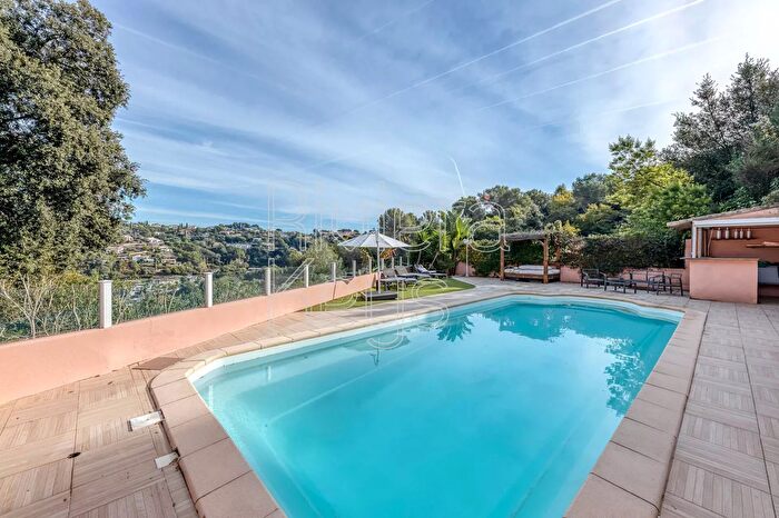 Maison à vendre - Cagnes-sur-Mer, Pain de Sucre, Caucours - 7 pièces - 4 chambres