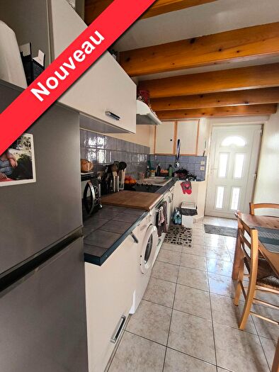 Appartement à louer - Nîmes - 2 pièces - 1 chambre