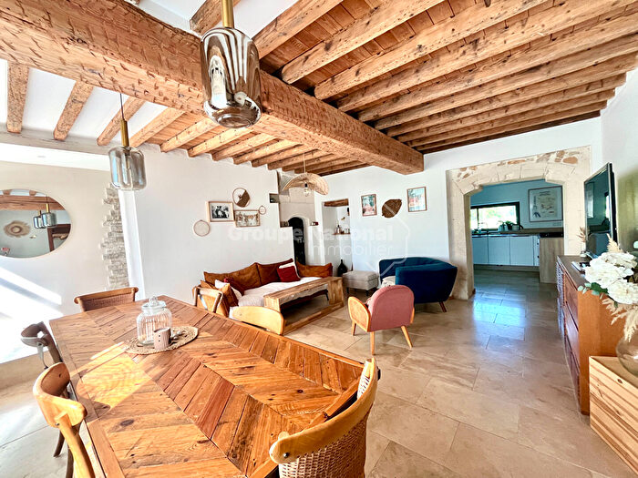 Maison à vendre - Châteaurenard, Jentelin, Route dAvignon, Confignes - 4 pièces - 3 chambres