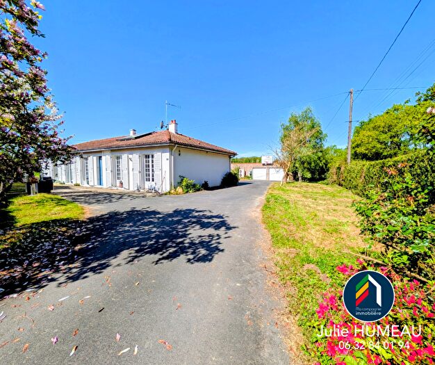 Maison 5 pièces à Les Herbiers, à vendre